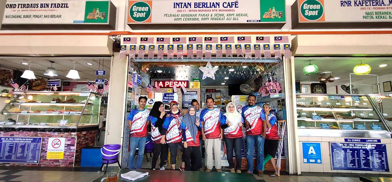 INTAN BERLIAN CAFE