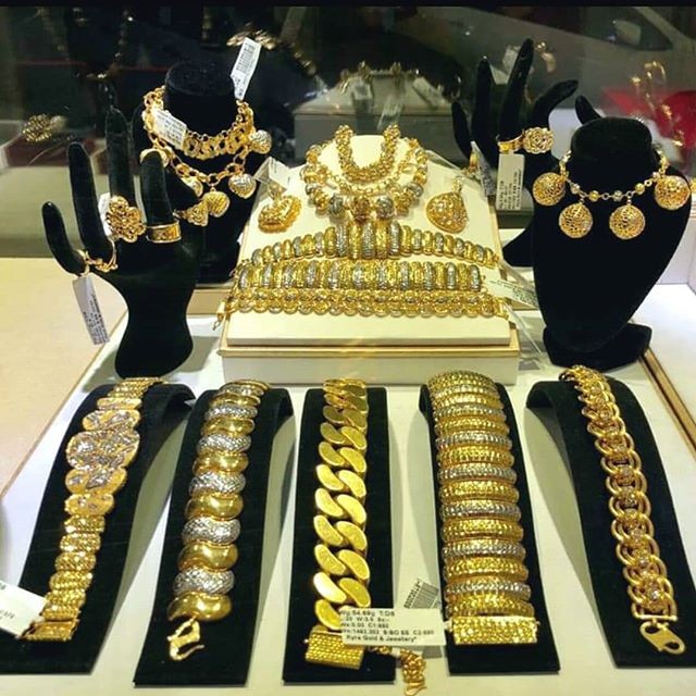 KEDAI EMAS MH BUNGA TANJUNG