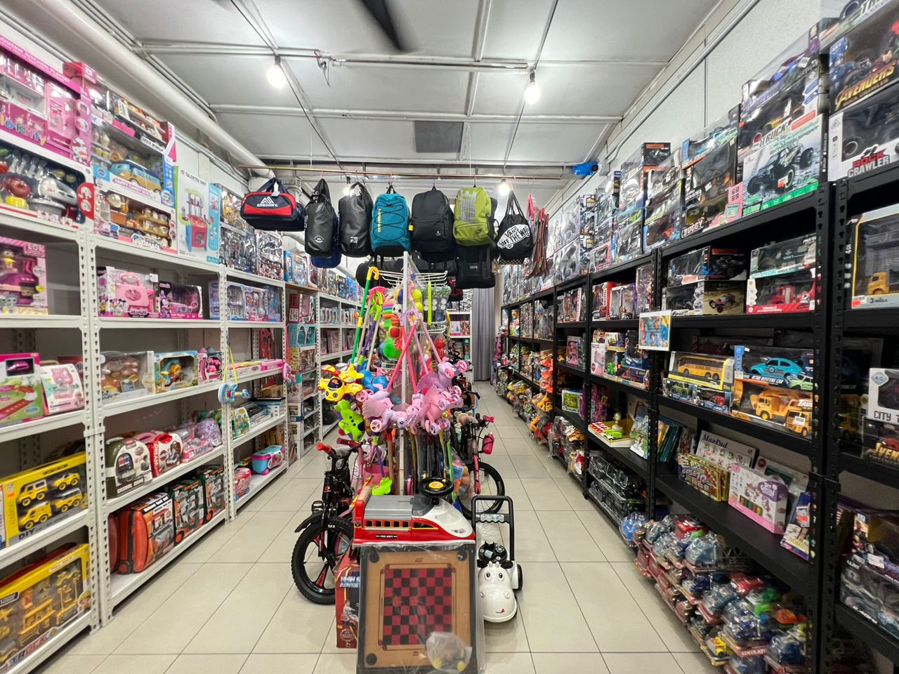 BB PLANET TOYS KARAK